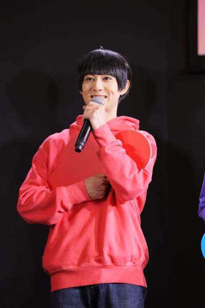 舞台『おそ松さん』2nd SEASON、制作発表記者会見のオフィシャルレポート到着！初代おそ松・高崎翔太「トト子ちゃんとギャンブルを愛しなさい ...